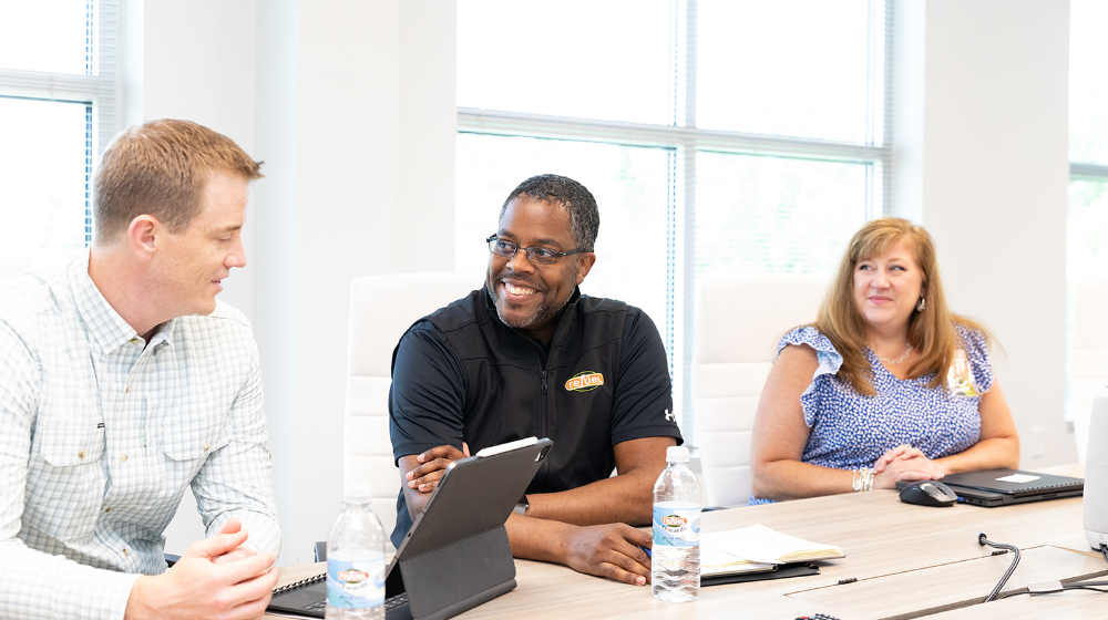 CAREERS - Refuel Market